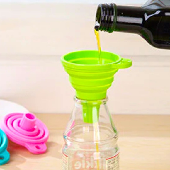 Kitchen | Nwt Collapsable Silicone Funnel Canning Funnel Wide Mouth ...